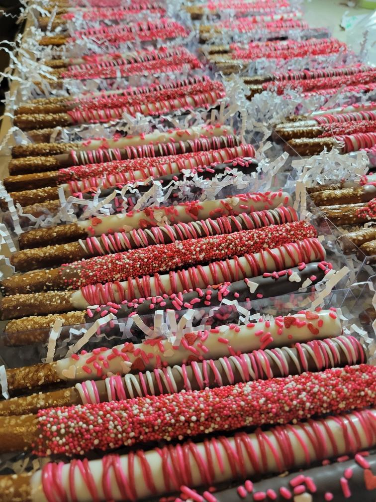 Valentine’s Pretzel Rod Gift Box - Sweeties Candy Cottage